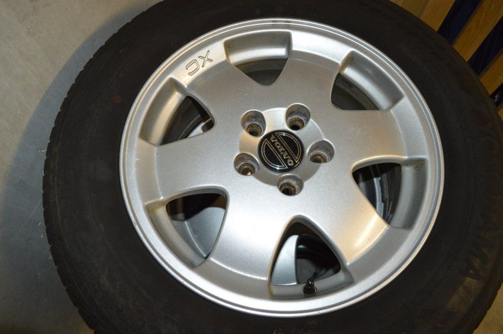 4 Original Volvo Alu felgen XC70 (Gebraucht) in für CHF 100 – nur ...