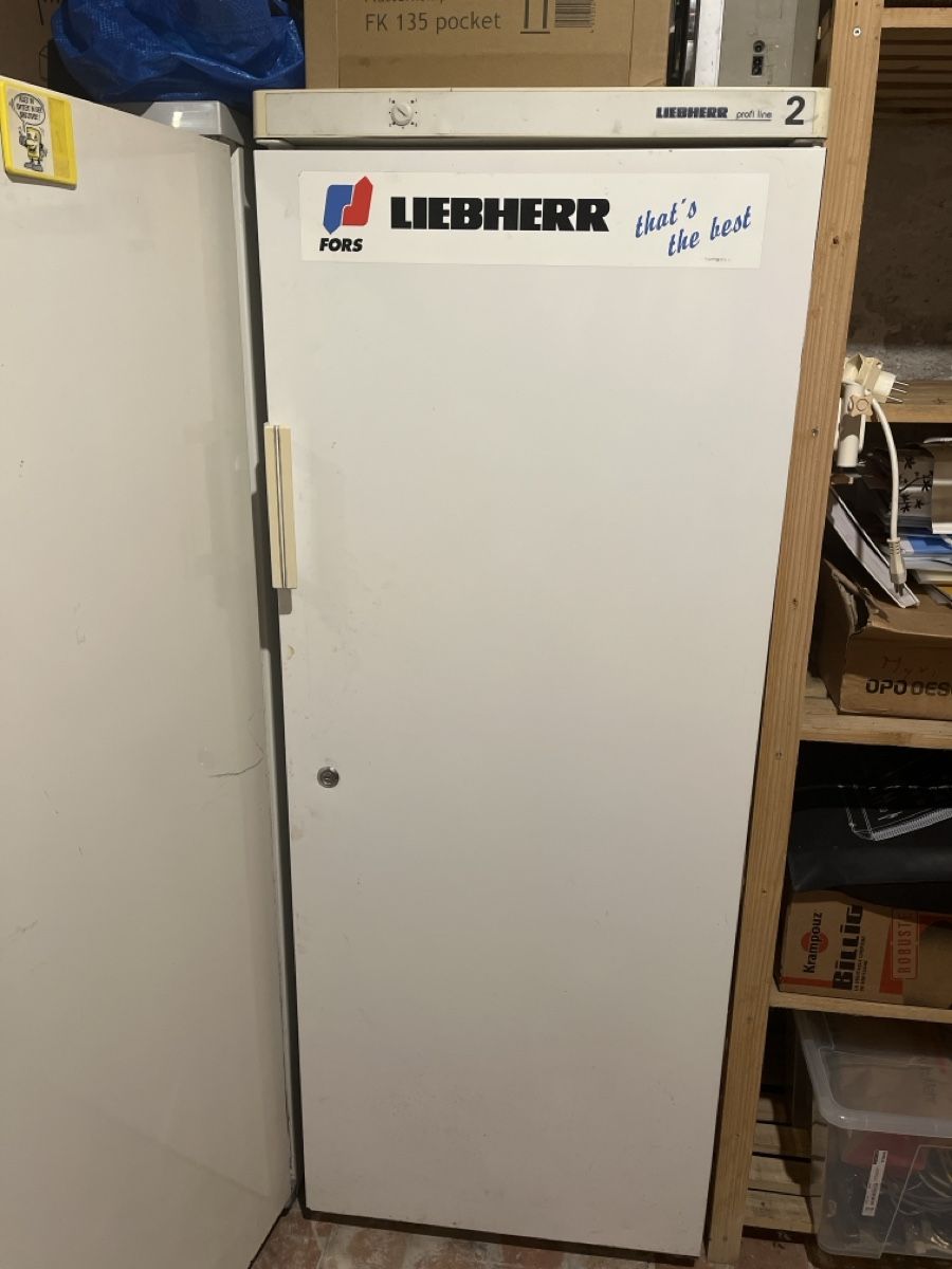 Liebherr Kühlschrank FKS 3600 Index 10 B - Top Zustand! (Gebraucht) in ...