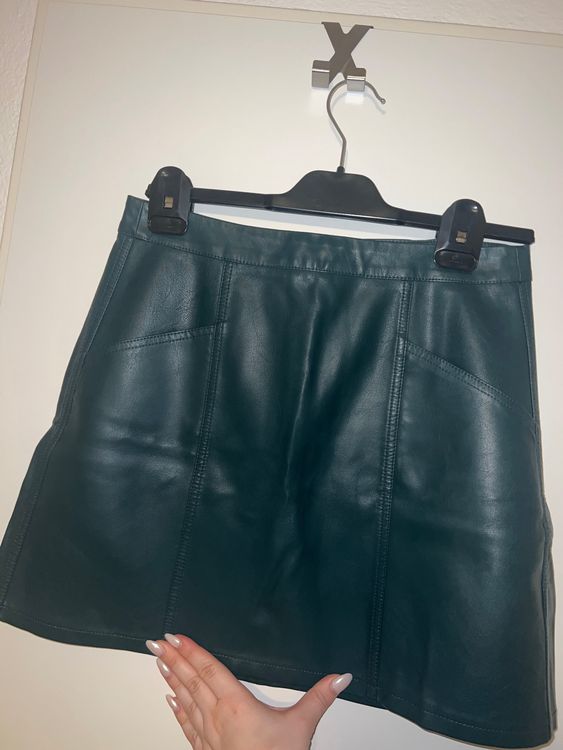Leder-Rock grün (Gr. 42 aber sehr eng, Kunstleder, neu) | Kaufen auf ...