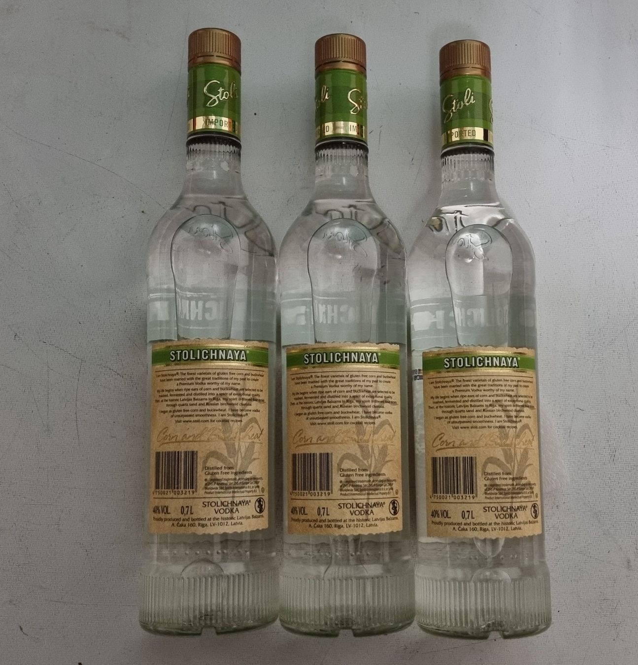 STOLICHNAYA VODKA GLUTEN FREE PREMIUM VODKA (Neu (gemäss Beschreibung ...