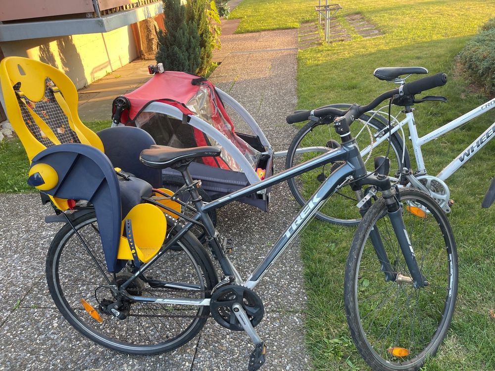 2 Velos, 1 Velo Anhänger und ein Kinder Velo Sitz (Gebraucht) in ...