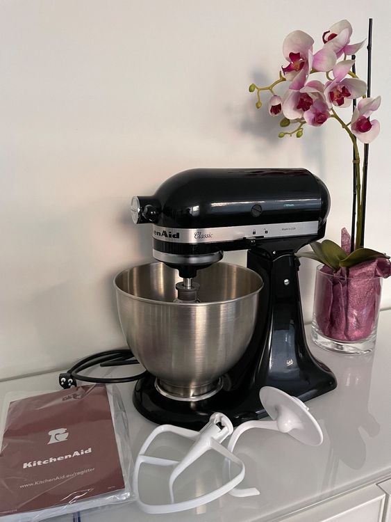Fast neue Kitchenaid Classic schwarz (Gebraucht) in Basel für CHF 299 ...