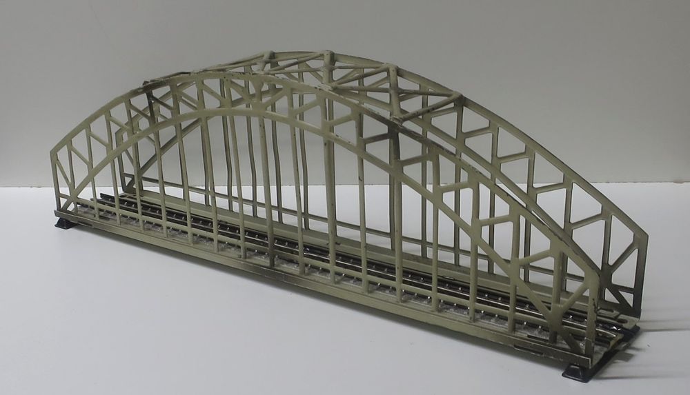 Märklin 467/2 (7163) - Bogenbrücke 36 cm, mit Mittelleiter | Kaufen auf ...