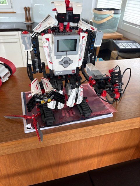 LEGO® MINDSTORMS® EV3 (Gebraucht) in Wildberg für CHF 200 – nur Abholung auf Ricardo kaufen