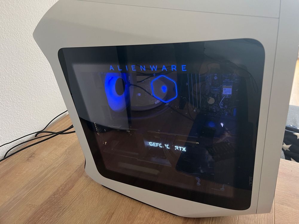 Alienware Aurora R13 mit RTX 3090 und Intel i9 | Kaufen auf Ricardo