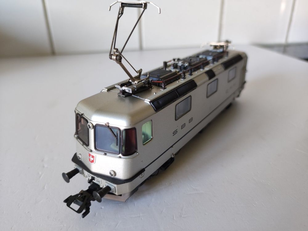 E-Lok SBB Re 4/4 II, silber, Digital (Neu und originalverpackt) in Seuzach für CHF 134 – mit ...