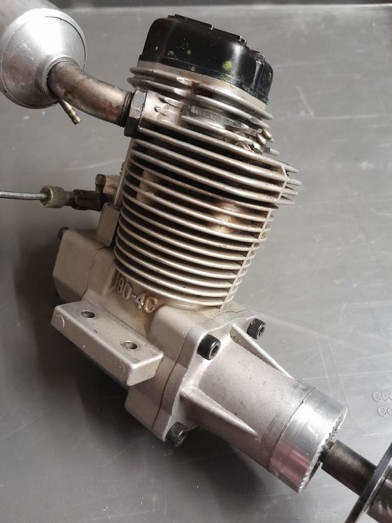 Enya 90-4C Nitro Modellmotor (Gebraucht) in St. Gallen für CHF 140 – mit Lieferung auf Ricardo ...