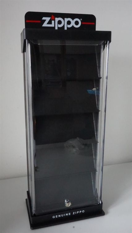 ZIPPO® Display für 15 Zippos neuwertig (Neu (gemäss Beschreibung)) in ...