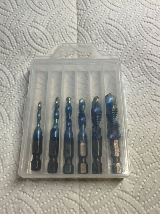 Gewinde Bohrer Set (Neu und originalverpackt) in Widnau für CHF 7 – mit Lieferung auf Ricardo kaufen
