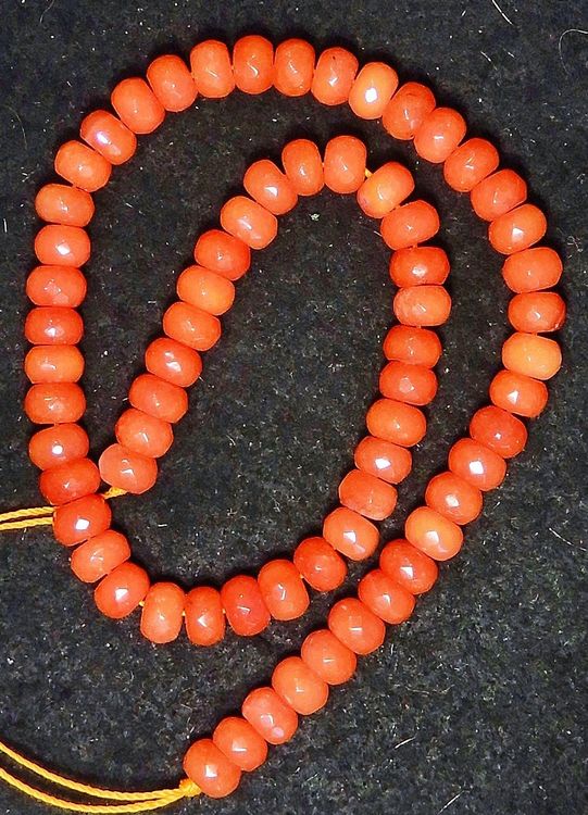 1 Strang echte orange Topas Perlen 8 x 5 mm facettiert. (Neu (gemäss ...