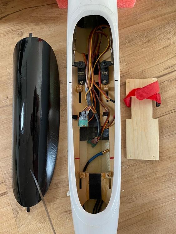 RC Segler Epsilon (Defekt) in Altenrhein für CHF 165 – nur Abholung auf ...