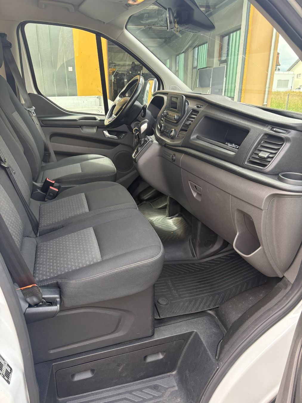 Transit Custom Van 320 L2H1 DK Trend A (Gebraucht) in Wangen b. Olten ...
