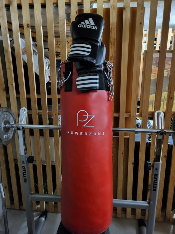 Boxsack und Boxhandschuhe | Kaufen auf Ricardo