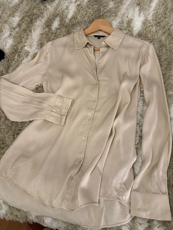 Massimo Dutti Bluse Satin beige Gr. 36 Top Zustand (Gebraucht) in zug für CHF 33 – mit Lieferung ...