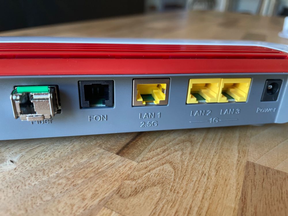 AVM FRITZ!Box 5530 - Fiber - AON - Wi-Fi 6 (Gebraucht) in Zürich für ...