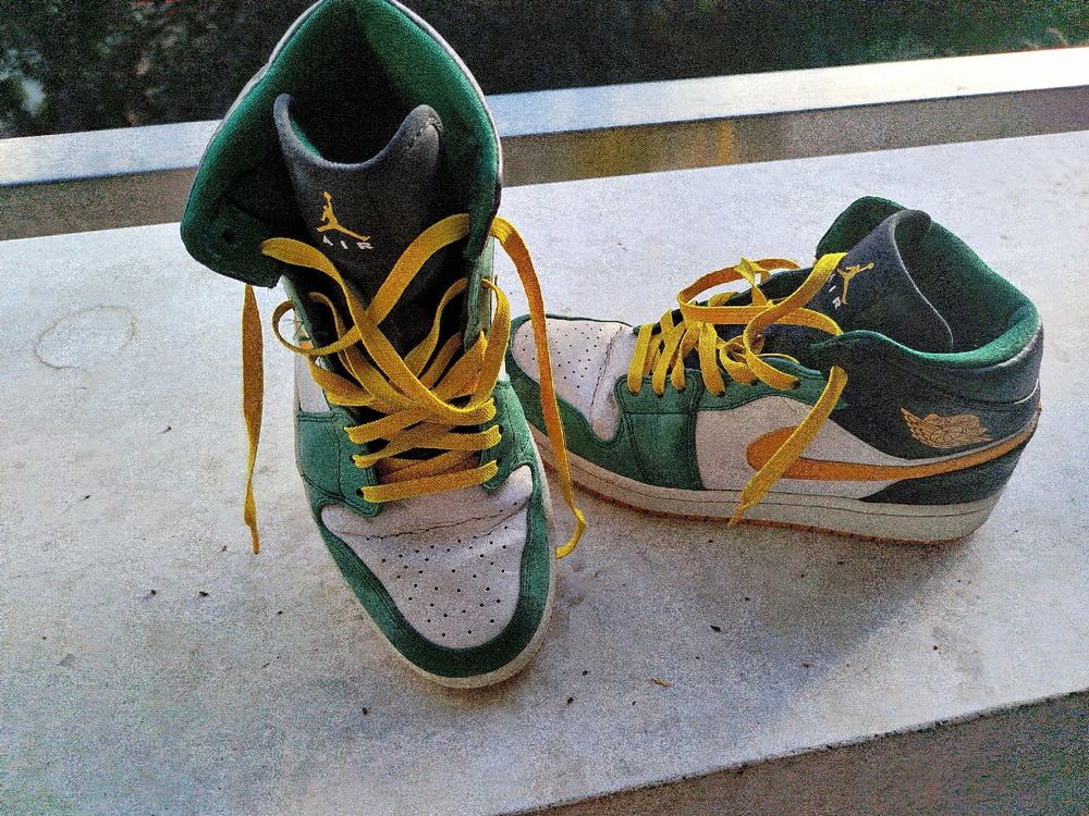 Nike Air Jordan 1 Mid Retro Seattle Super Sonic 2013 | Kaufen auf Ricardo