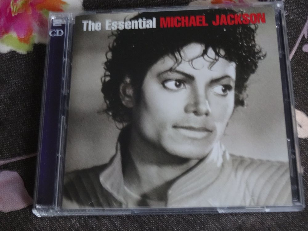 Michael Jackson - The Essential CD (Gebraucht) in Olten für CHF 3 – mit Lieferung auf Ricardo kaufen