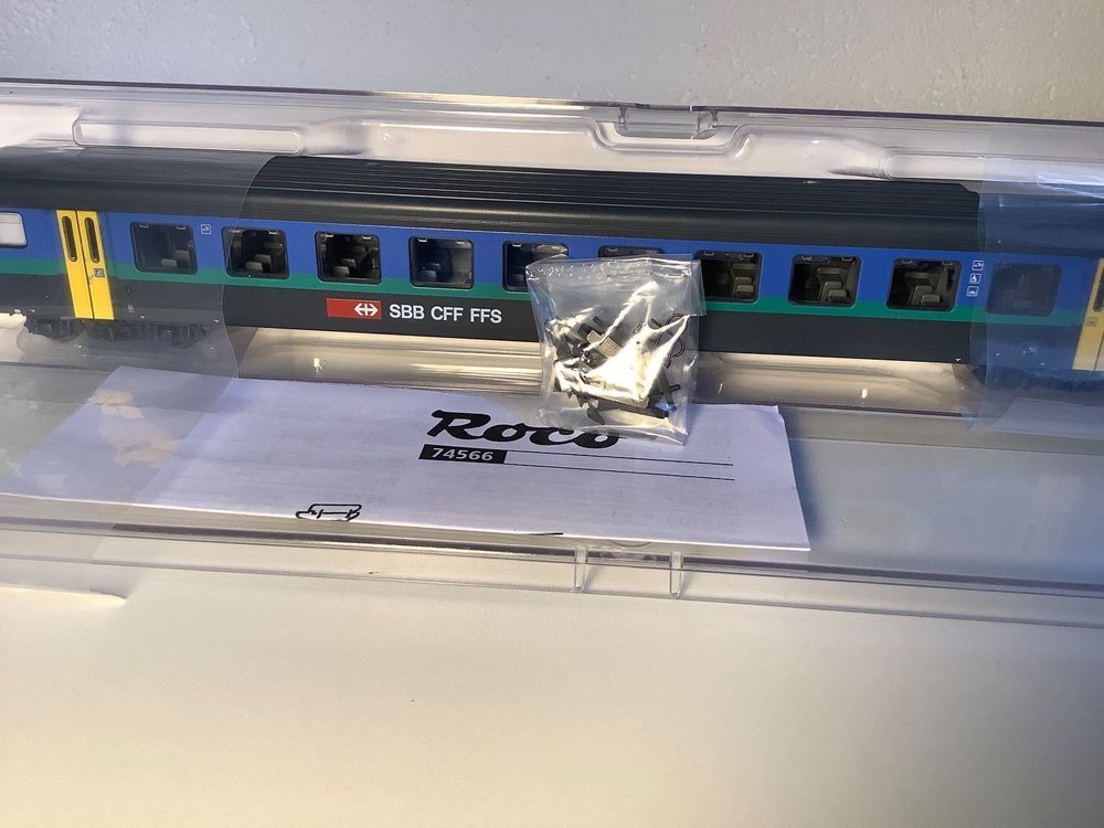 Roco SBB : 2.Kl EW II Papagei Neuh. 2020 (Neu und originalverpackt) in Bossonnens für CHF 69 ...