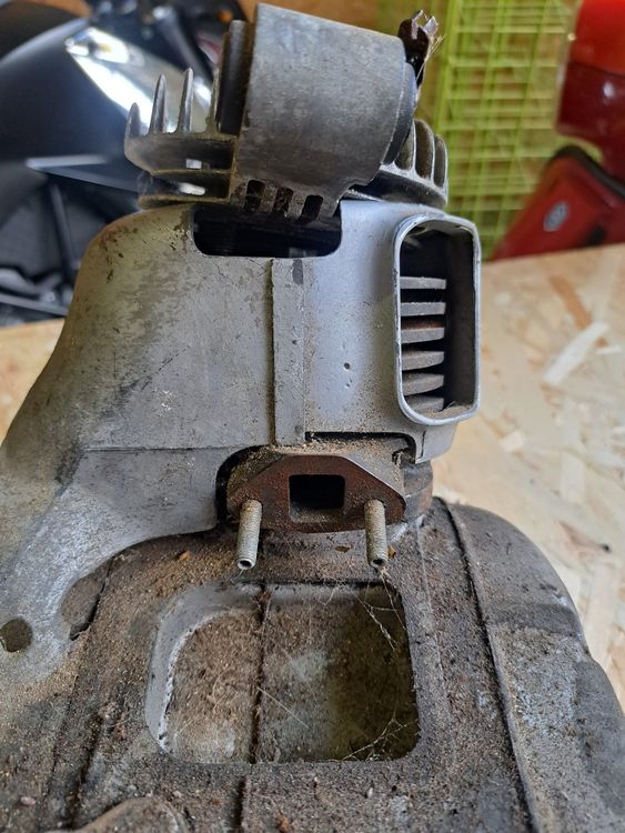Sachs 50/3 3 Gang Motor Mofa Töffli Moped (Defekt) in Hedingen für CHF 299 – mit Lieferung auf ...