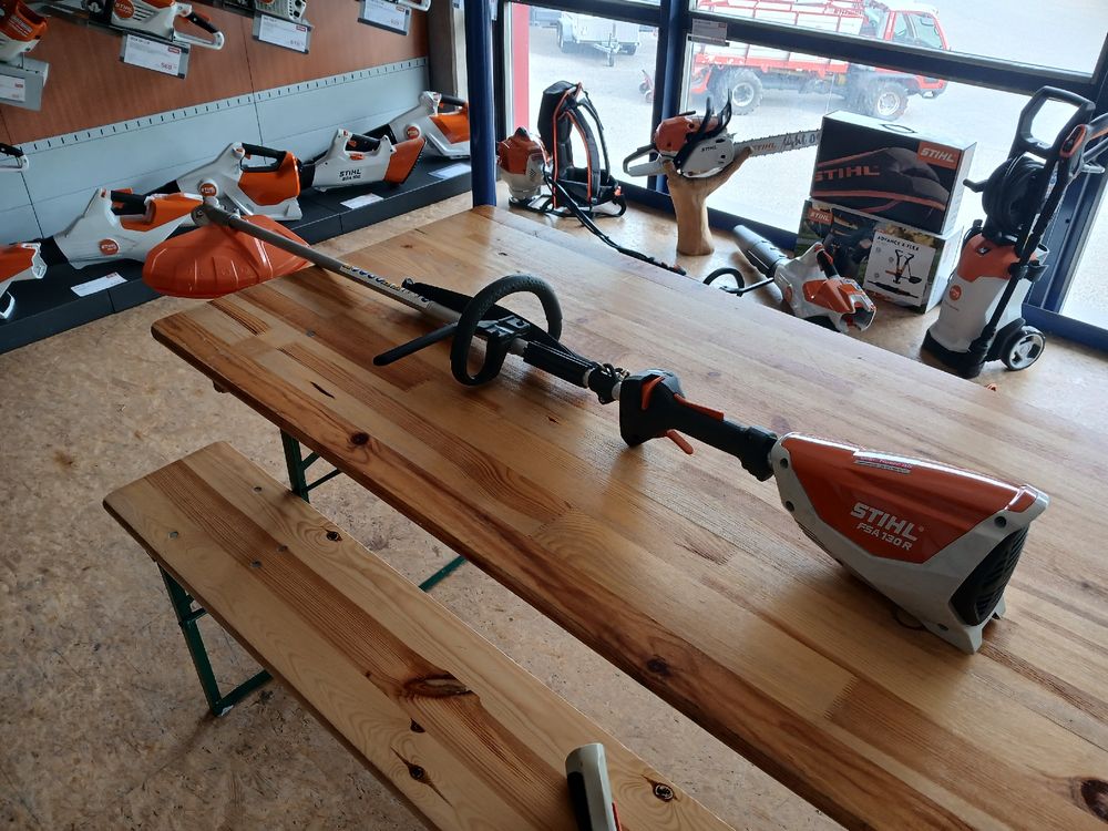 Stihl FSA 130 R Akku Motorsense Trimmer - Neu (Neu (gemäss Beschreibung ...