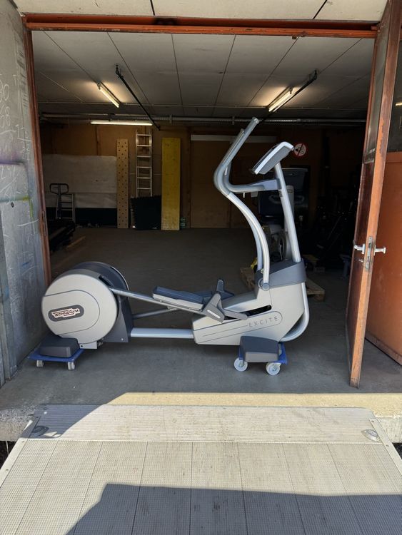 TECHNOGYM SYNCHRO . Touchscreen Console (Gebraucht) in St. Margrethen ...