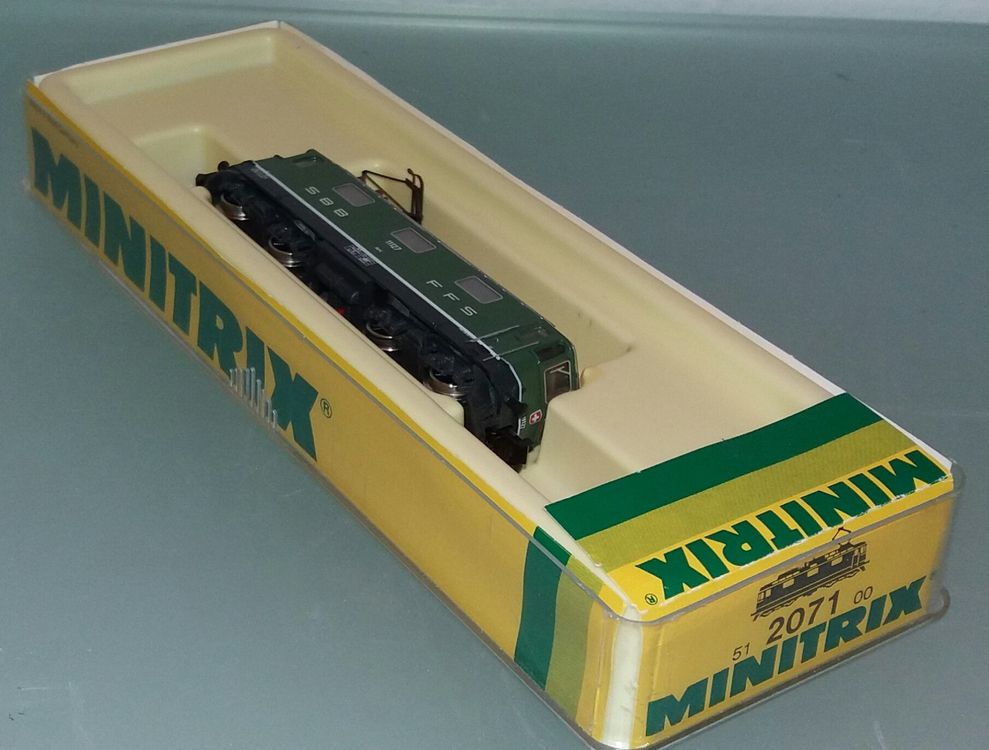 Minitrix 2071 - - E-Lok Re 4/4 II SBB - - Spur N | Kaufen auf Ricardo