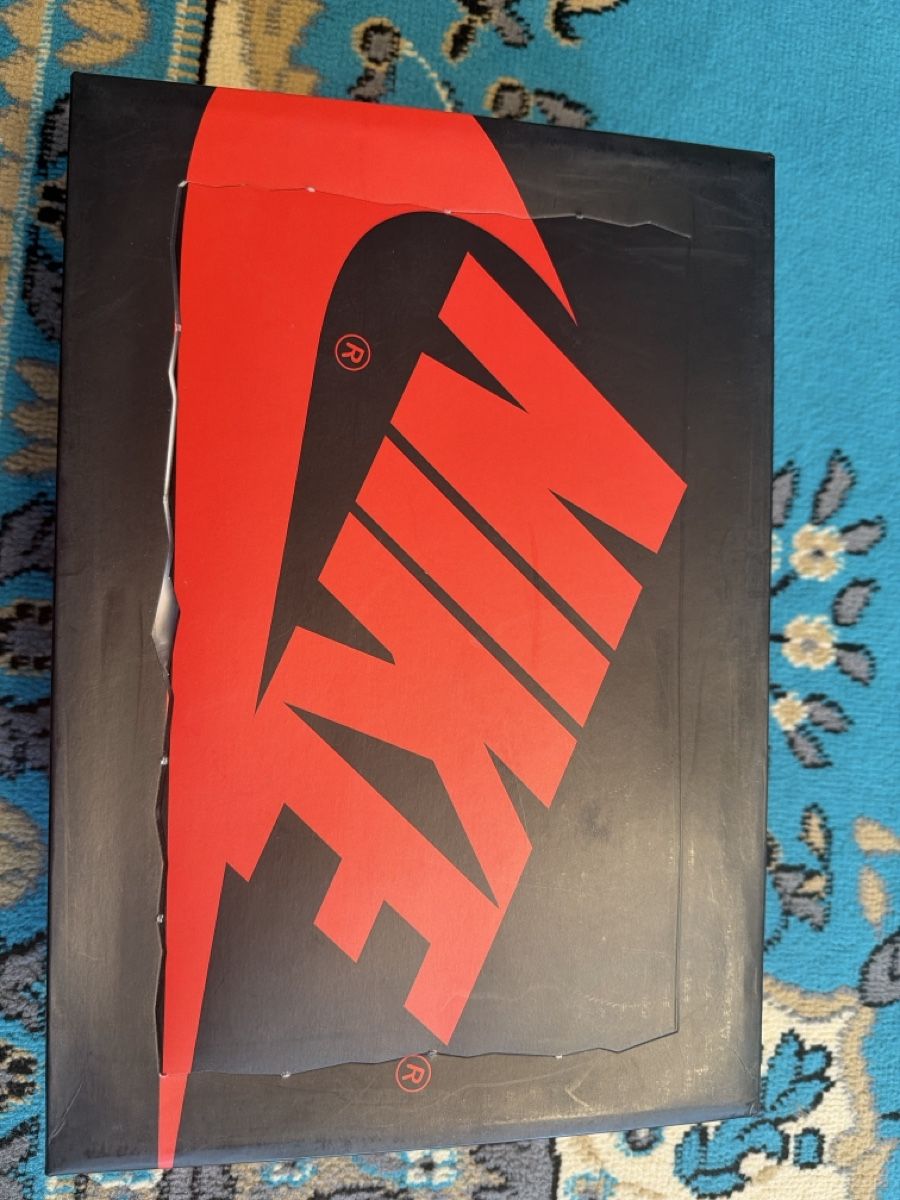 Brand new off white Chicago Jordan’s 1s in blue colour. Btw (Neu und ...