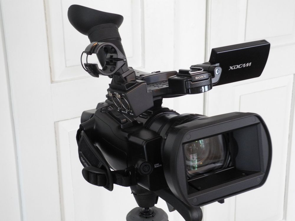 SONY XDCAM-Camcorder PMW-200 mit viel neuwertigem Zubehör | Kaufen auf ...