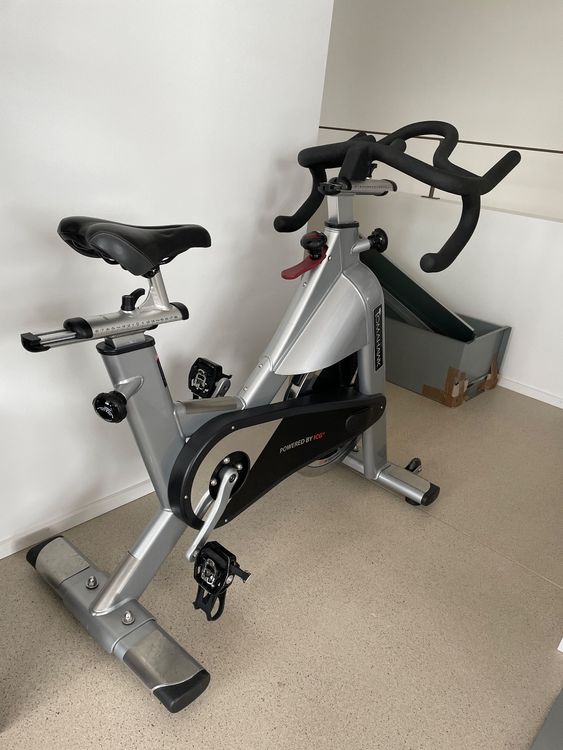 Spinning-Bike Tomahawk S-Series – hochwertig + Top-Zustand | Kaufen auf ...