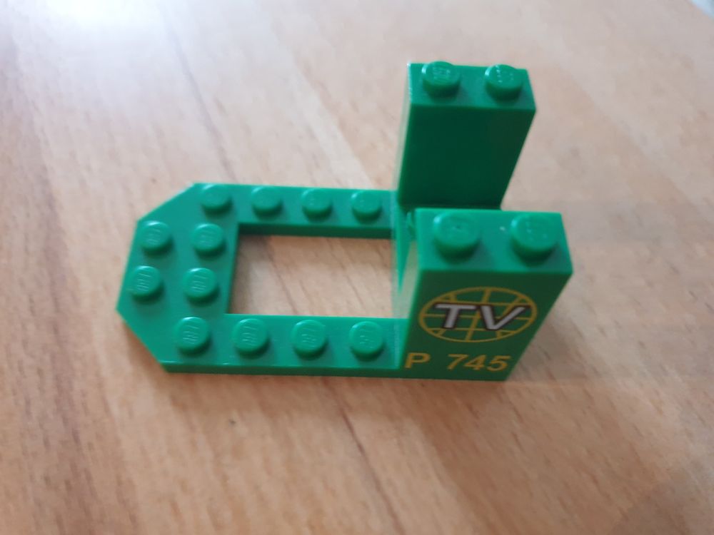 LEGO Einzelteil 30250 Cockpit 7 x 4 x 3 mit Kühlergrill grün (Gebraucht ...