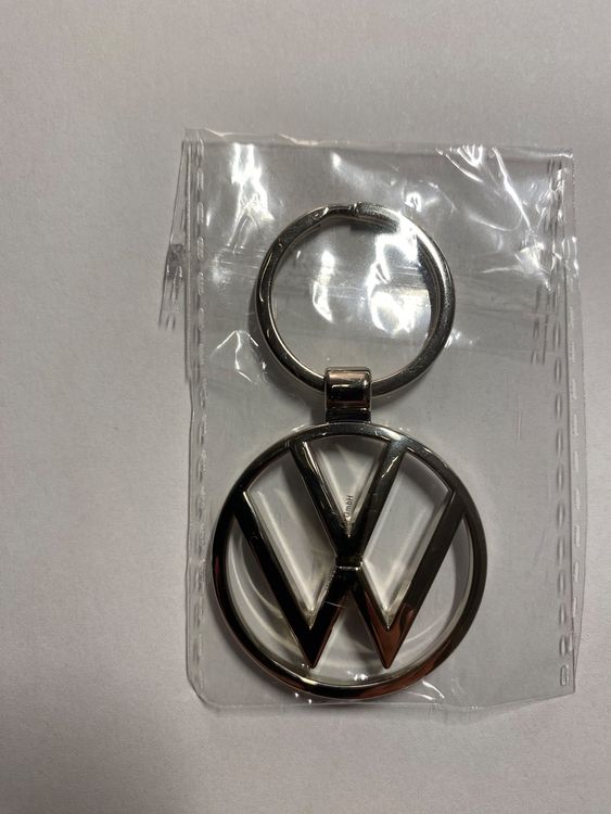 original VW Schlüsselanhänger Logo Emblem Volkswagen (Neu und ...
