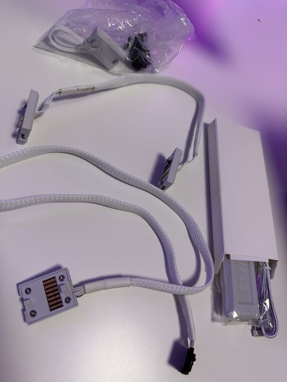 1x Lian Li UNI FAN SL WIRELESS inkl. Controller (Gebraucht) in Uster ...