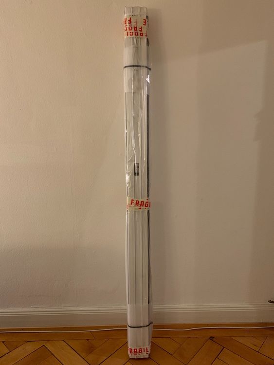 Neue elektrisch ausfahrbare Leinwand von Meler (NP CHF 1690) (Neu und originalverpackt) in ...