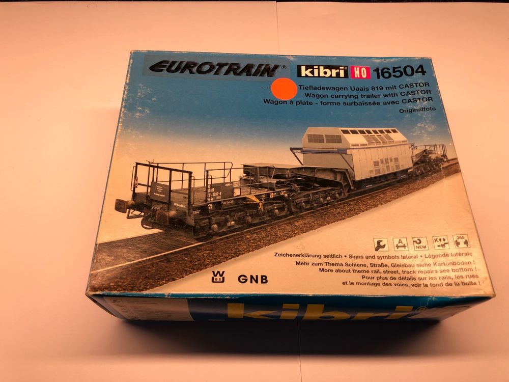 EUROTRAIN Tiefladewagen Uaais 819 mit Castor kibri H0 16504 (Neu und ...