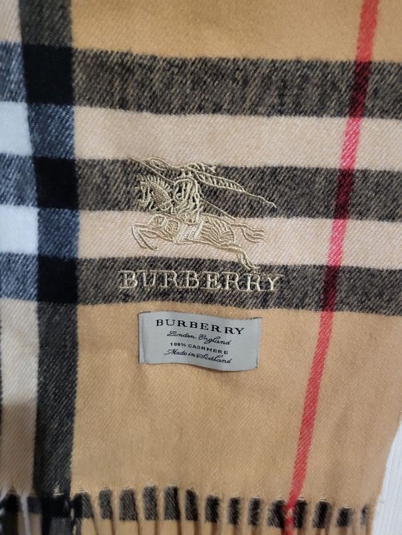 Burberry Foulard (Neu (gemäss Beschreibung)) in für CHF 95 – mit ...
