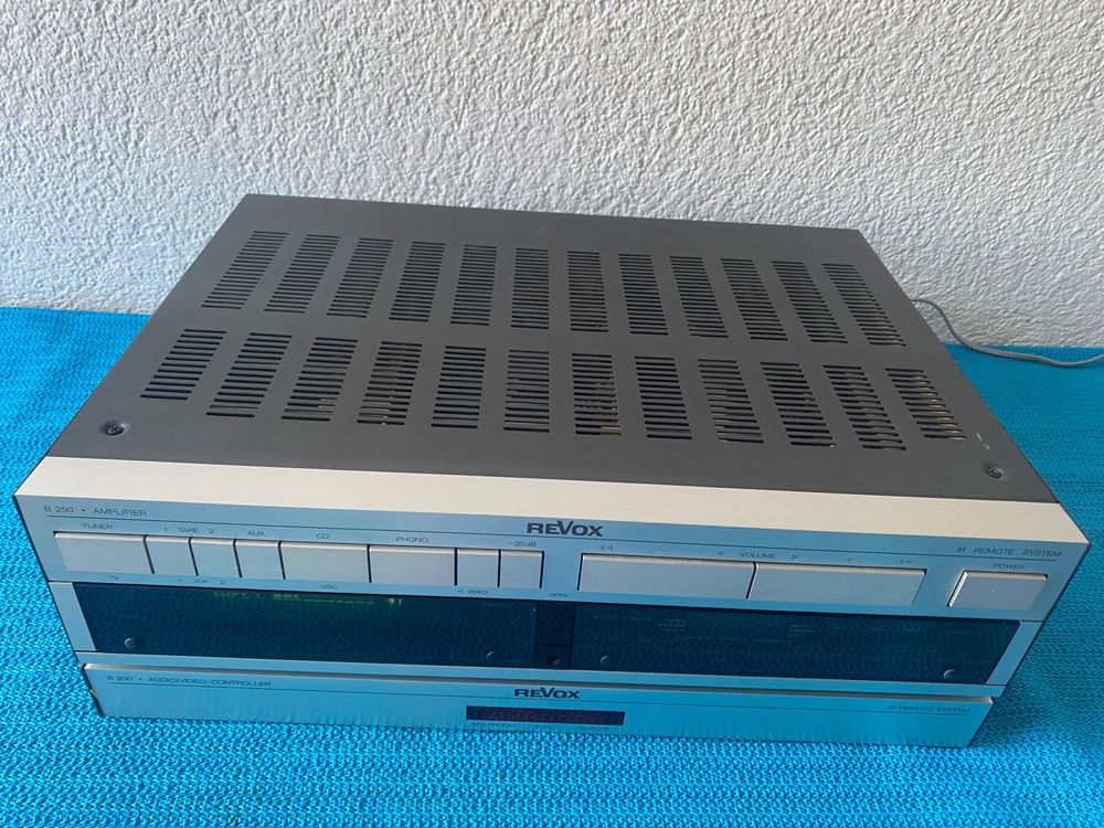 ReVox B 250 Amplifier & ReVox B 200 Controller (Gebraucht) in ...