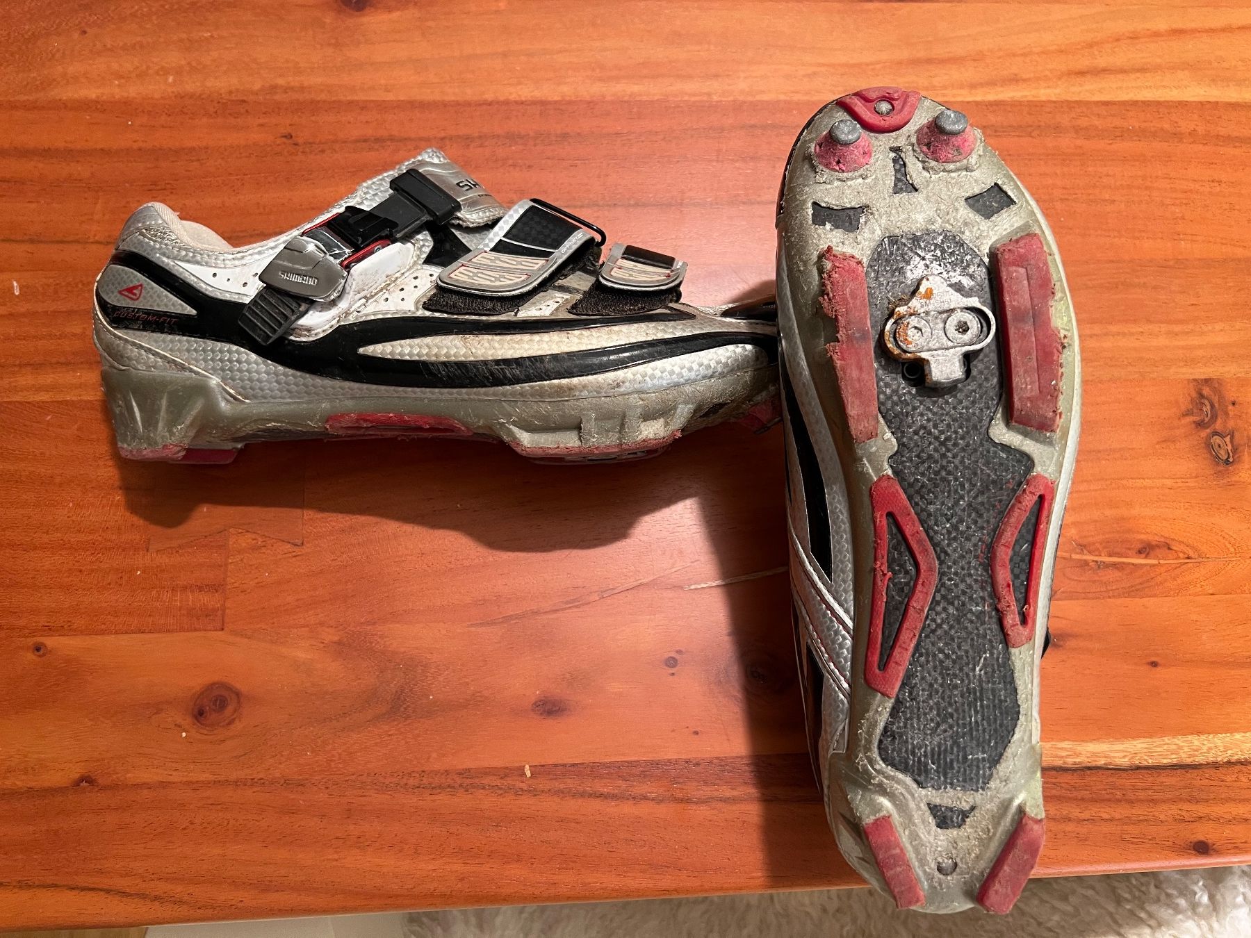 Mountainbikeschuhe Shimano, Gr. 43 (Gebraucht) in Bäch SZ für CHF 1 ...