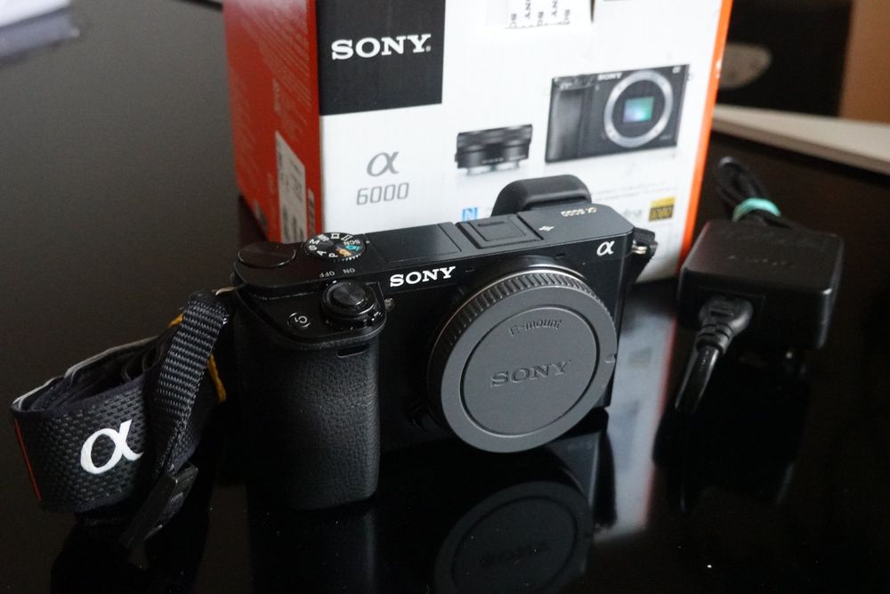 Sony Alpha ILCE 6000 APS-C Body ab 1.- | Kaufen auf Ricardo