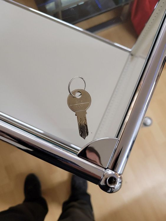 USM Highboard Glas + weiss inkl Klapptür 1550x1150 Top | Kaufen auf Ricardo