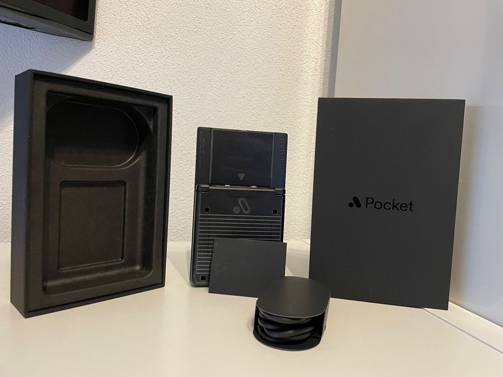 Analogue Pocket - Black - 64GB - Open FPGA mit Cores (Gebraucht) in Aettenschwil für CHF 375 ...