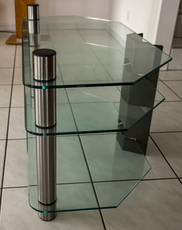 TV-Hi-Fi Rack (Gebraucht) in Birr für CHF 5 – mit Lieferung auf Ricardo ...