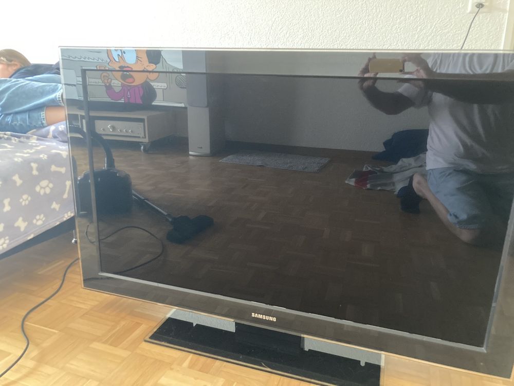 Fernseher Samsung (Gebraucht) in Gattikon für CHF 2 – nur Abholung auf Ricardo kaufen