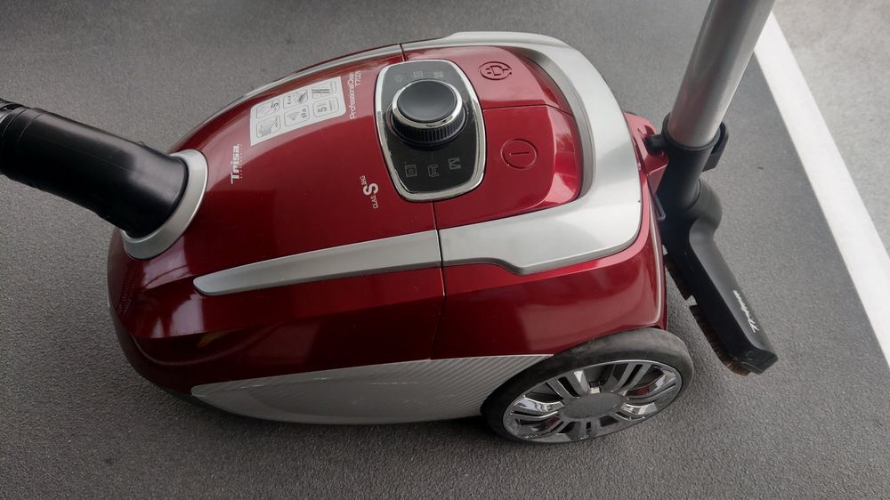 TRISA STAUBSAUGER PROFESSIONAL CLEAN T7001 | Kaufen auf Ricardo