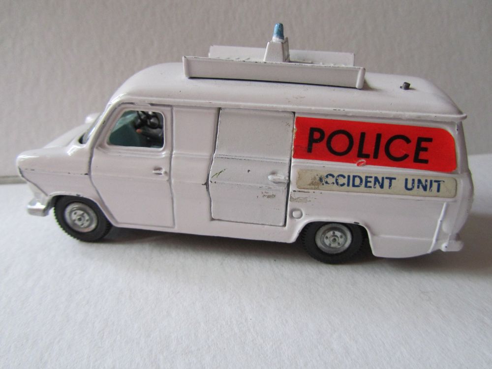 Ford Transit Van Police, Dinky Toys (Gebraucht) in Weiningen ZH für CHF ...