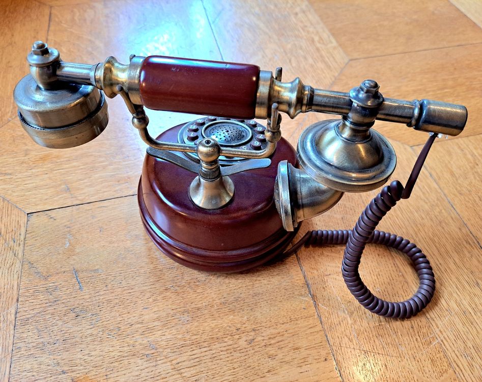 Jolie reproduction de téléphone des années 1920 (Gebraucht) in ...