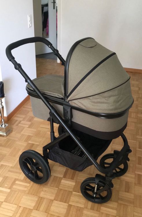 Moon Baby Stroller ( 2 seats) | Kaufen auf Ricardo