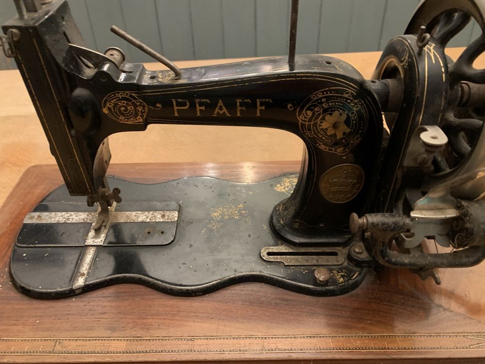 Pfaff Nahmaschine Alt