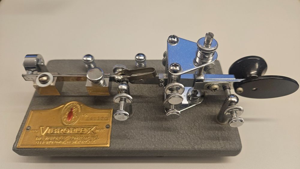 Vibroplex Morsetaste Model: „Champion“ Top Zustand (Gebraucht) in ...