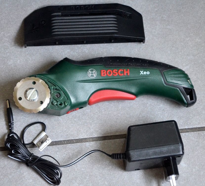 Bosch Xeo Universalschneider/ Coupeur universel | Kaufen auf Ricardo