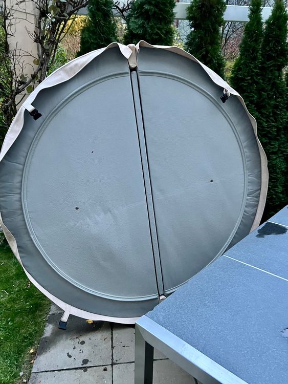 Softub Resort Deckel (Gebraucht) in Chur für CHF 200 – nur Abholung auf ...